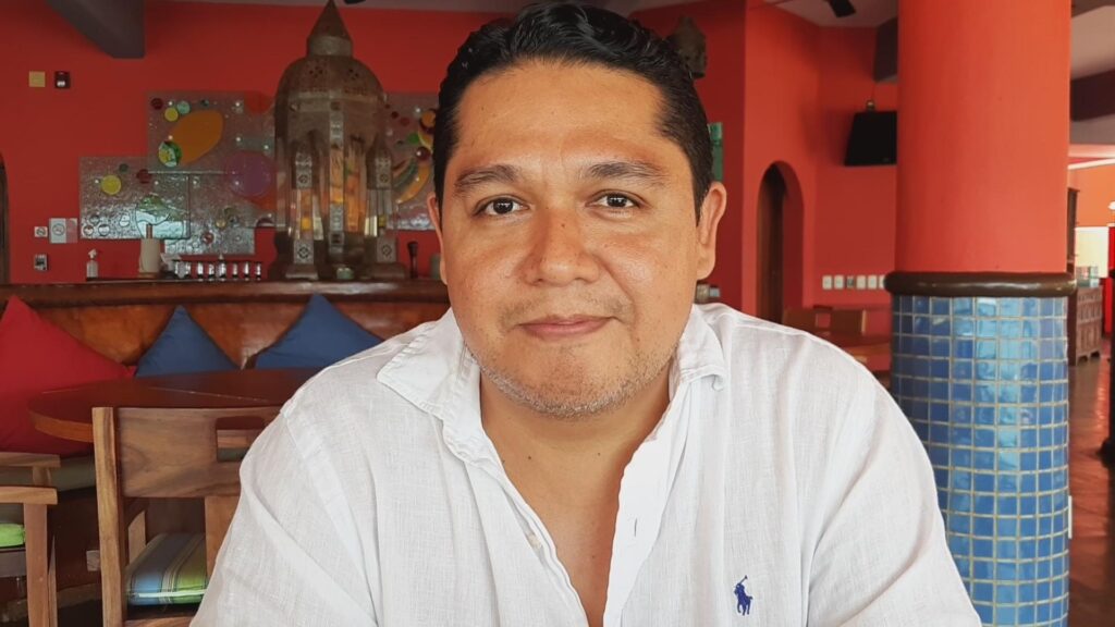 Mi ruta política es de trabajo: Arturo Arzeta – La voz de Zihuatanejo